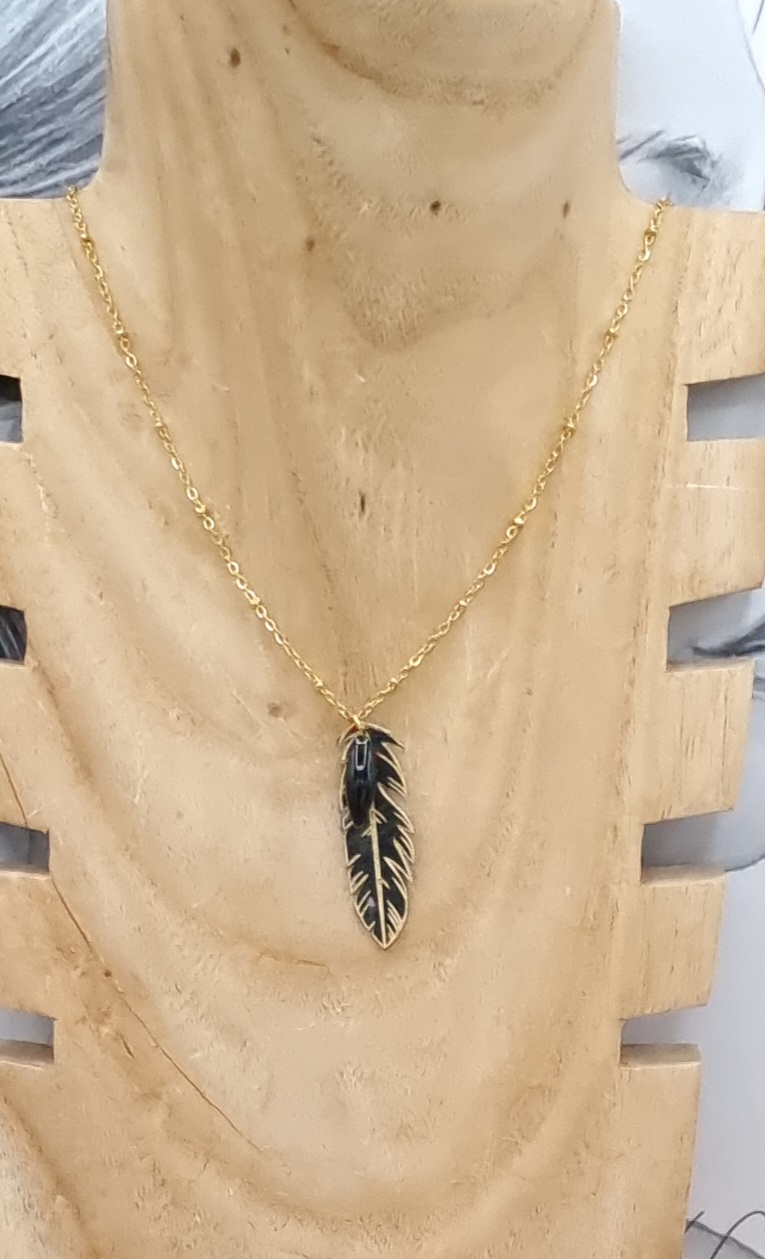 Collier plume en liberty Erica noir - Be malix